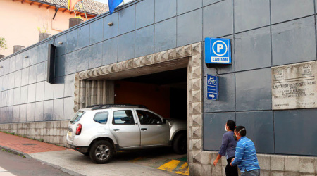 DMQ: Nuevas reglas para circular y usar parqueaderos los domingos ...